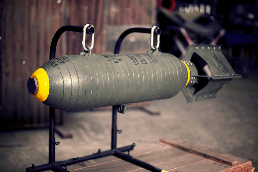 War Relic Replicas | AN-M81 260lb Fragmentation Bomb Replica - Museum ...